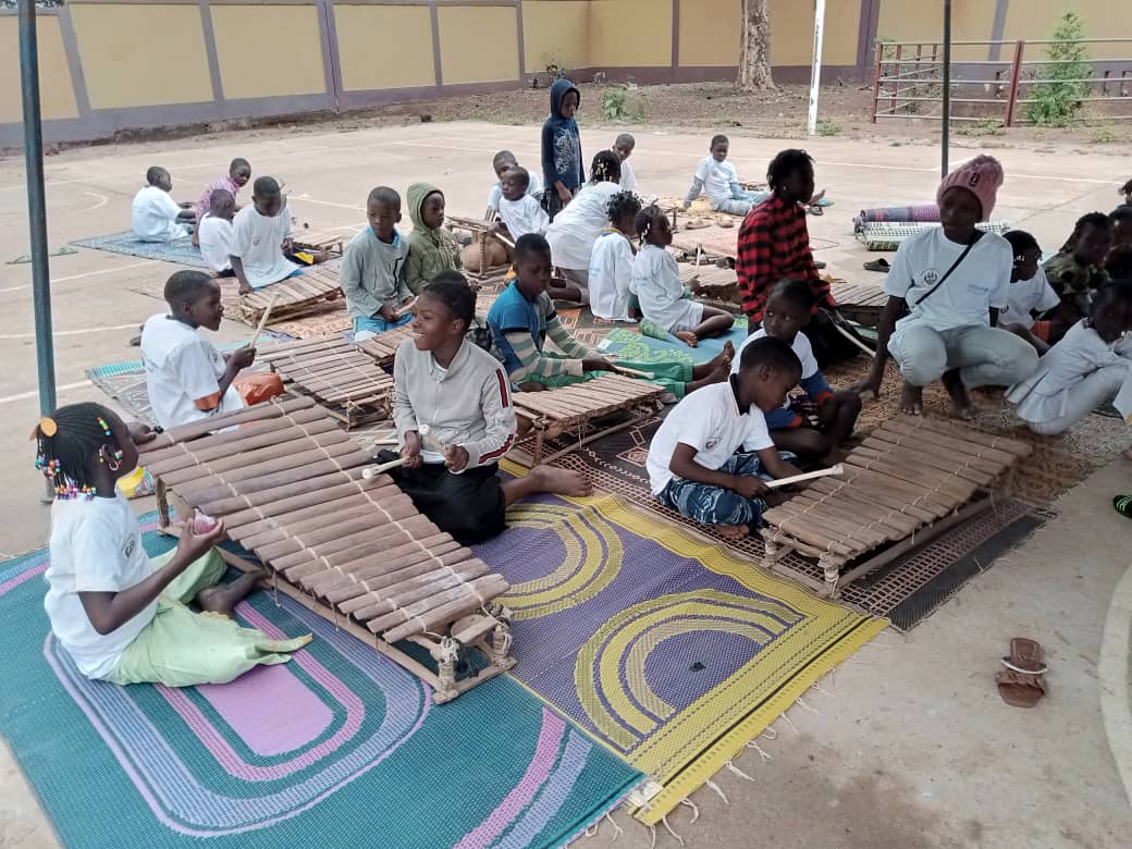 Balafon : Les mystères d’un instrument de musique qui parle - Studio ...
