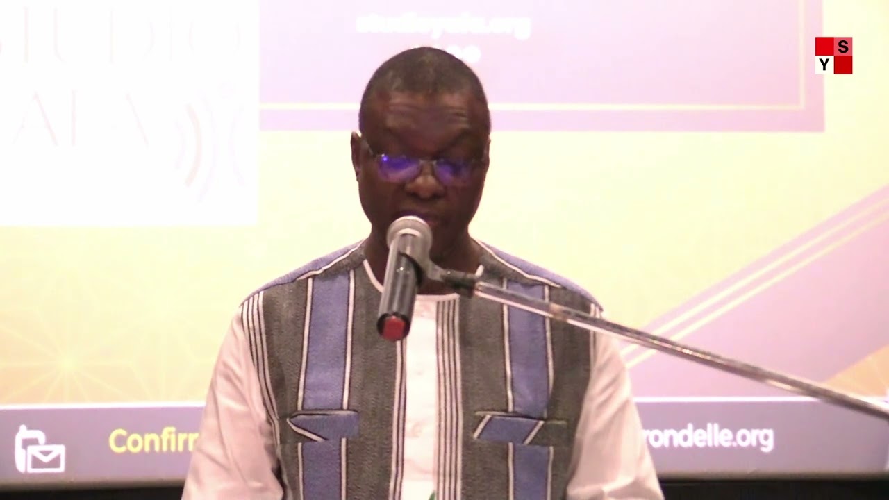 Le Directeur de cabinet du ministre en charge de la communication ...