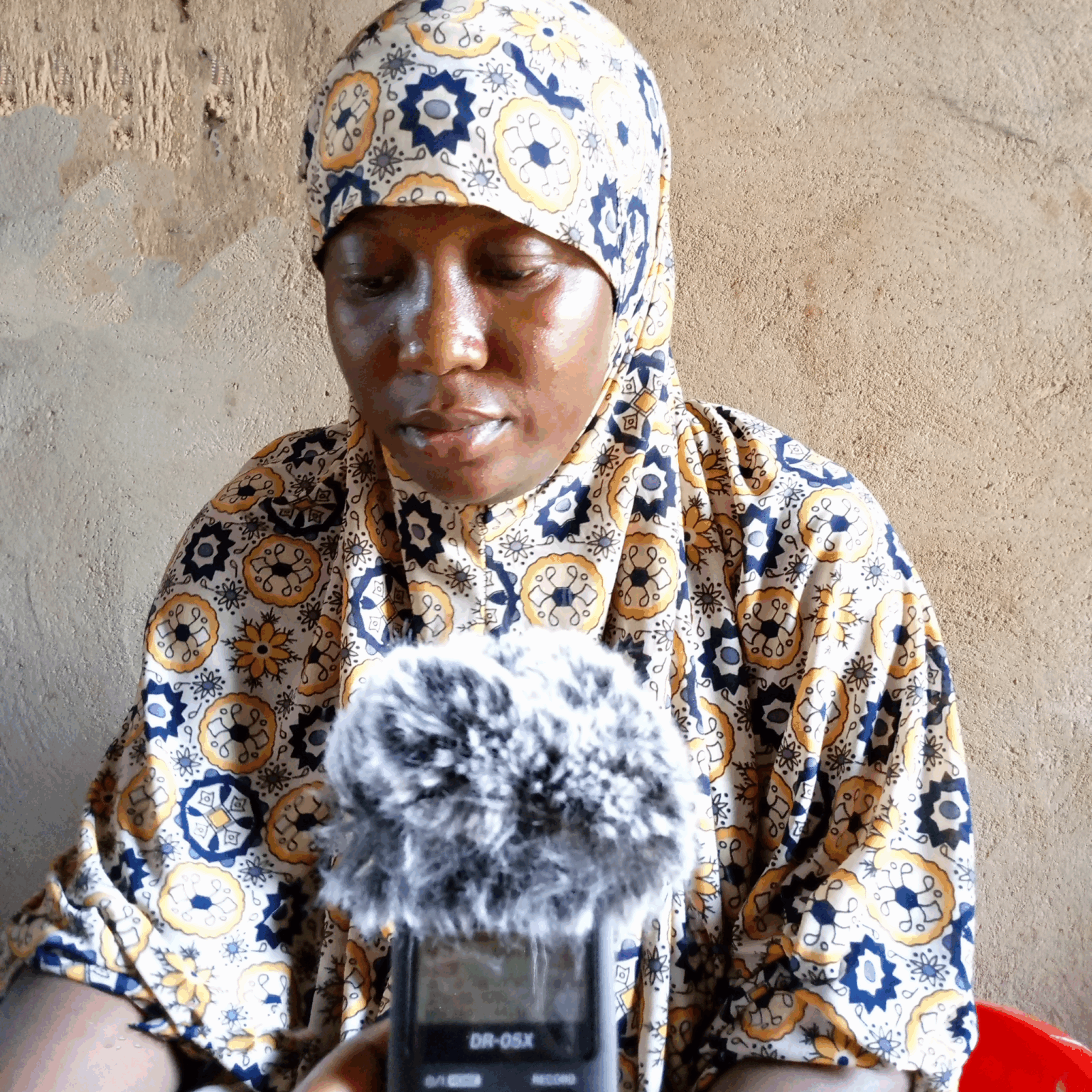Le henné, un art de beauté qui peut coûter cher - Studio Yafa - Information & Dialogue au ...